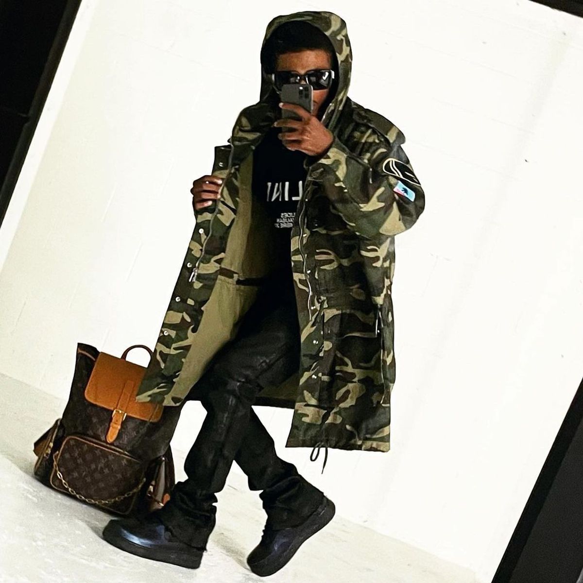 Lil HBK Outfit from July 26, 2021 | WHAT’S ON THE STAR?