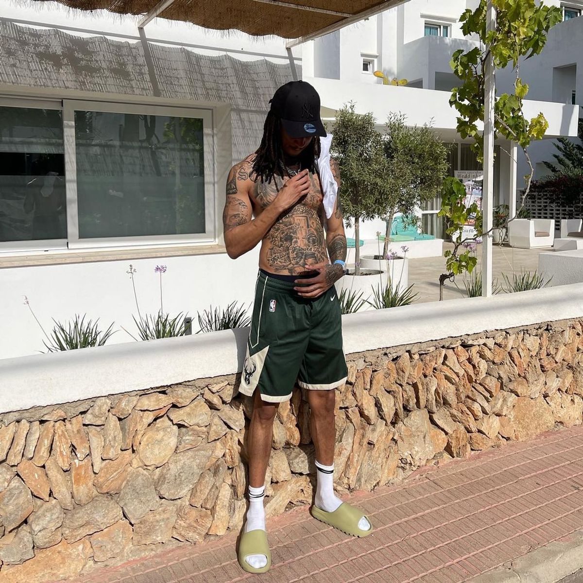 Young Adz Outfit from August 5, 2021 | WHAT’S ON THE STAR?