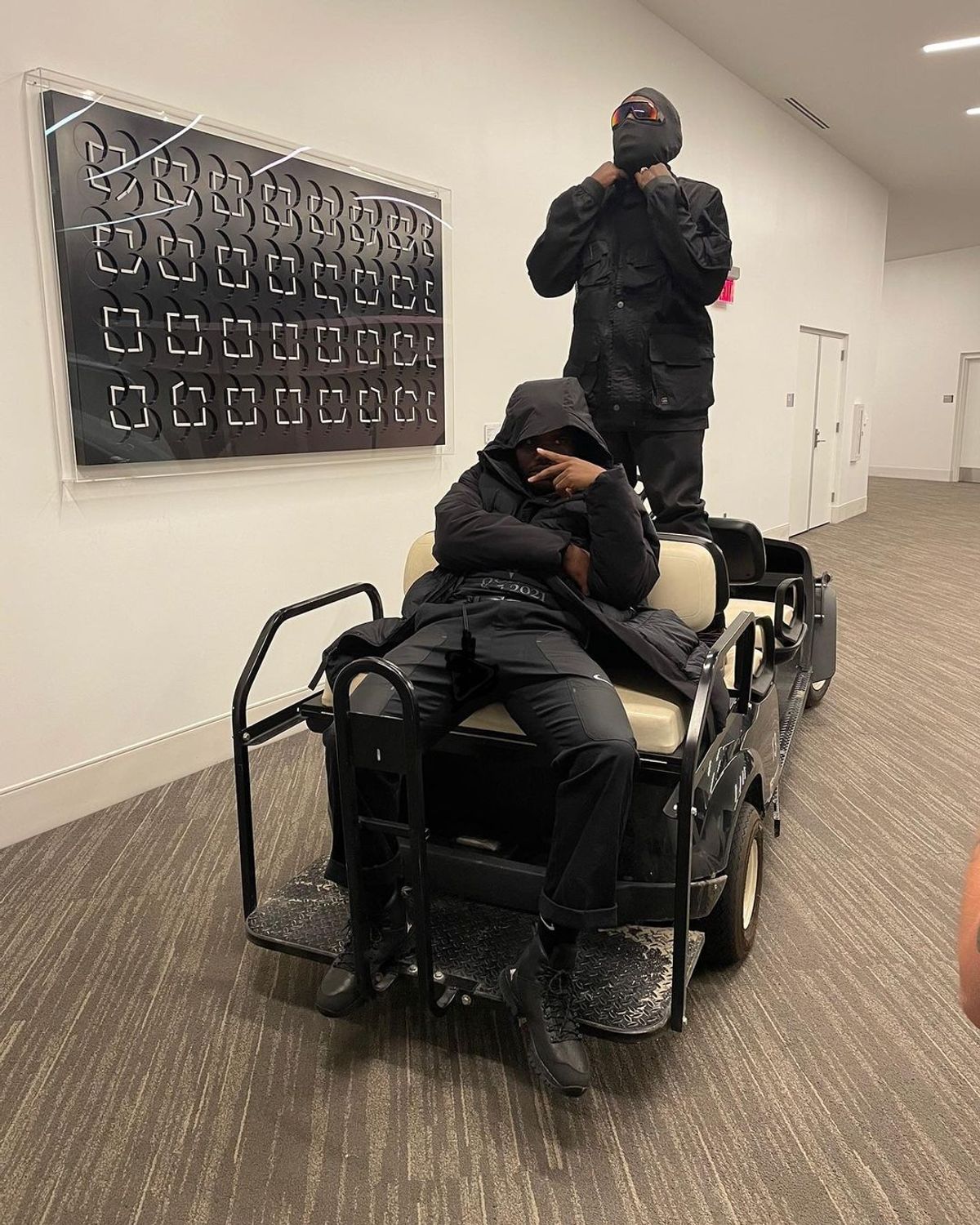 Baby Keem Outfit from August 6, 2021 | WHAT’S ON THE STAR?