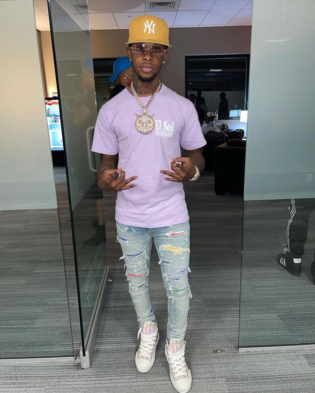 Toosii Outfit from August 12, 2021 | WHAT’S ON THE STAR?