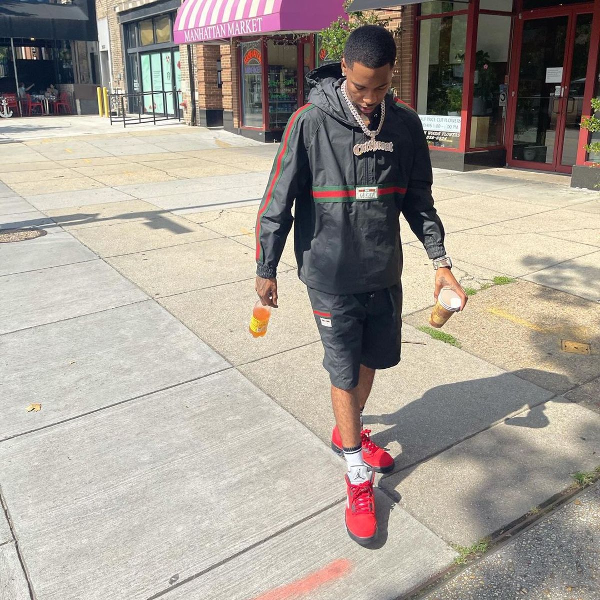 Key Glock Outfit from August 15, 2021 | WHAT’S ON THE STAR?