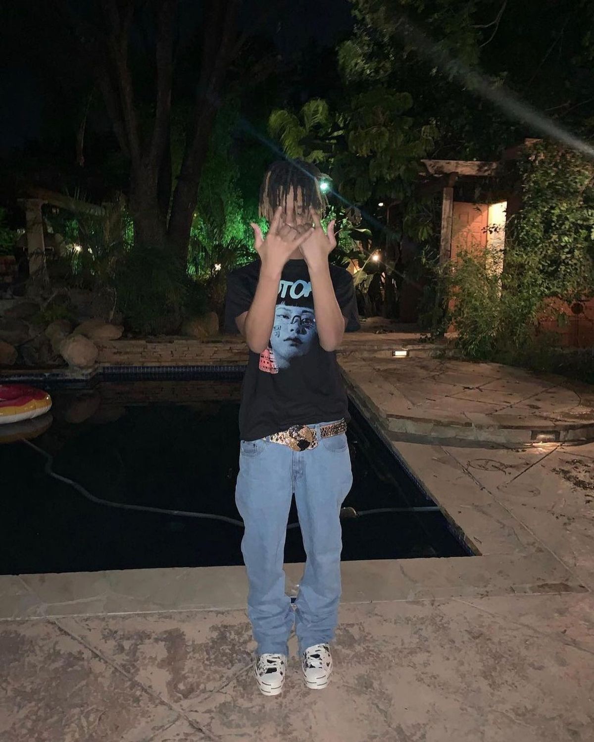 Kashdami Outfit from July 17, 2021 | WHAT’S ON THE STAR?