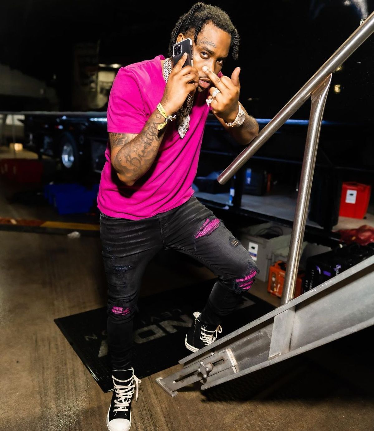 Fivio Foreign Outfit from August 23, 2021 | WHAT’S ON THE STAR?