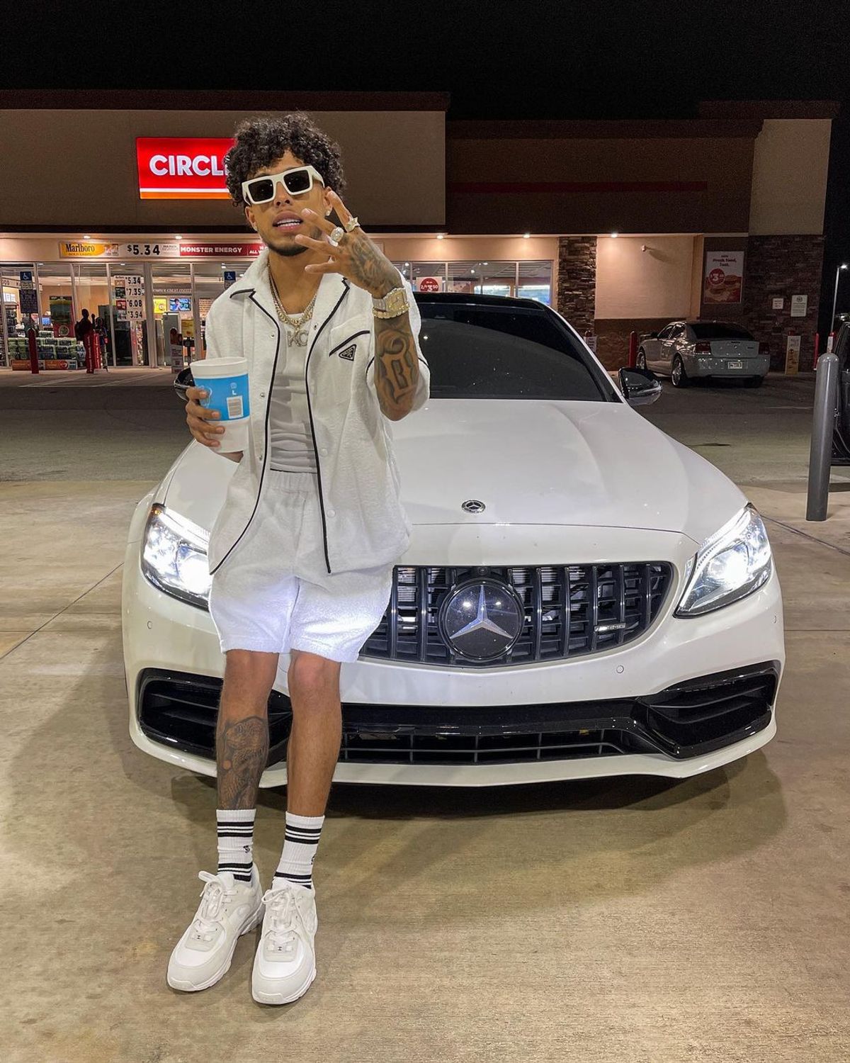 King Cid Outfit from August 27, 2021 | WHAT’S ON THE STAR?