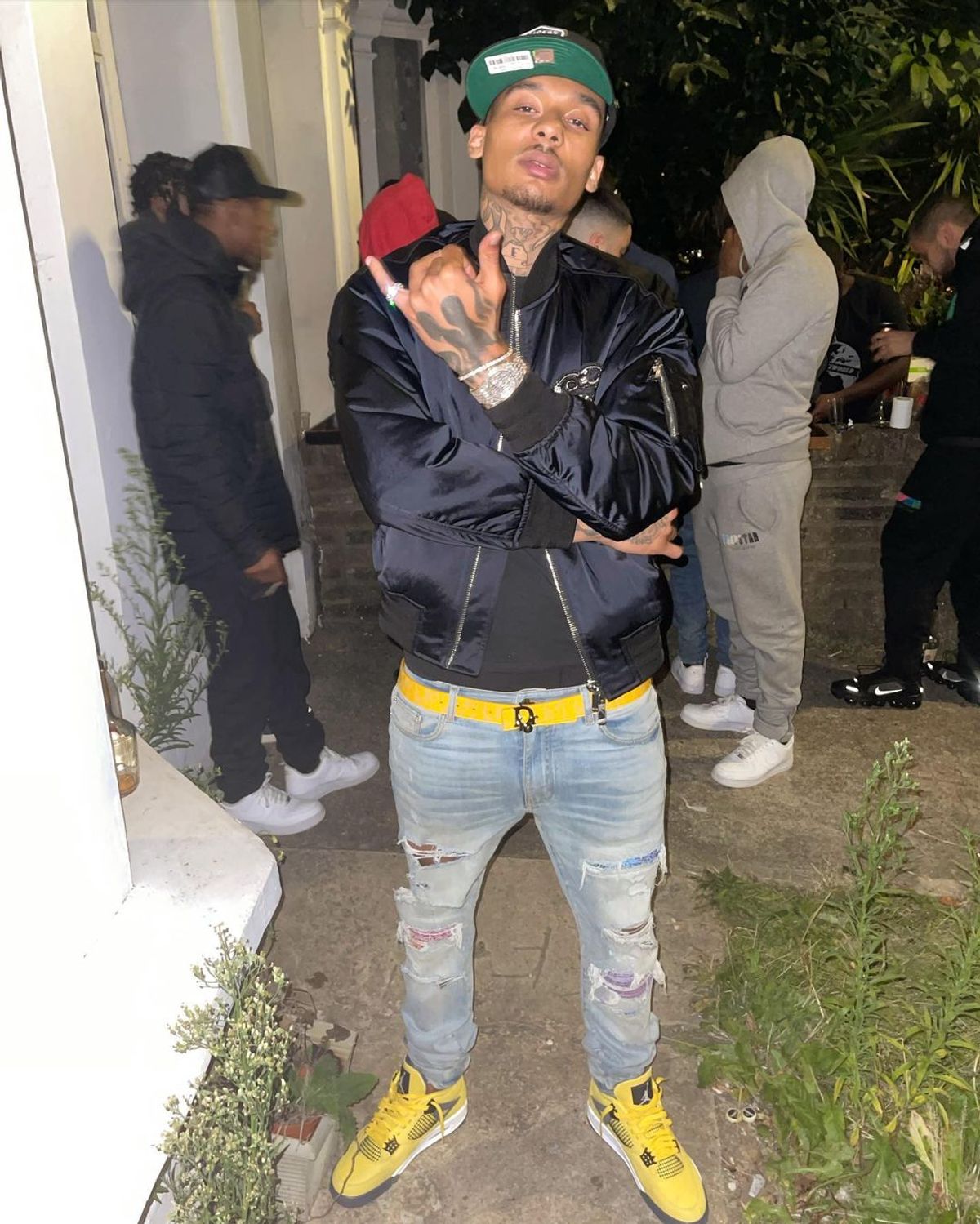 Fredo Outfit from August 30, 2021 | WHAT’S ON THE STAR?