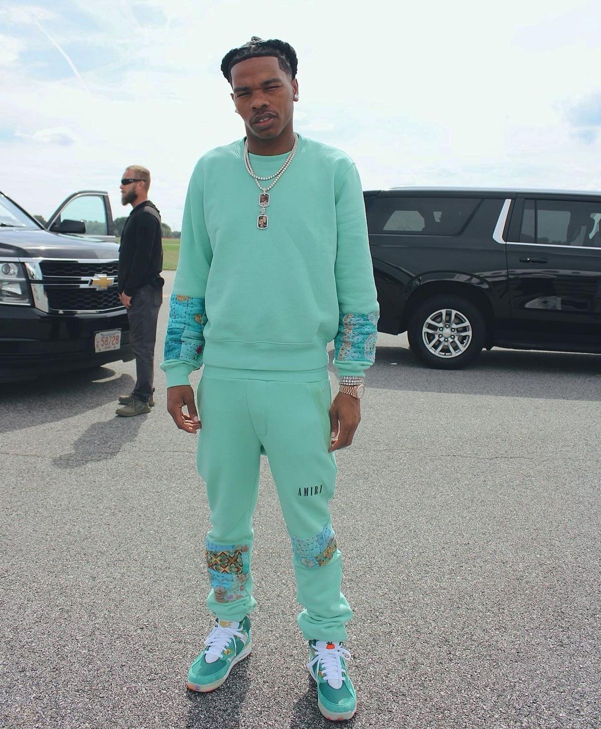 Lil Baby Outfit from August 31, 2021 | WHAT’S ON THE STAR?