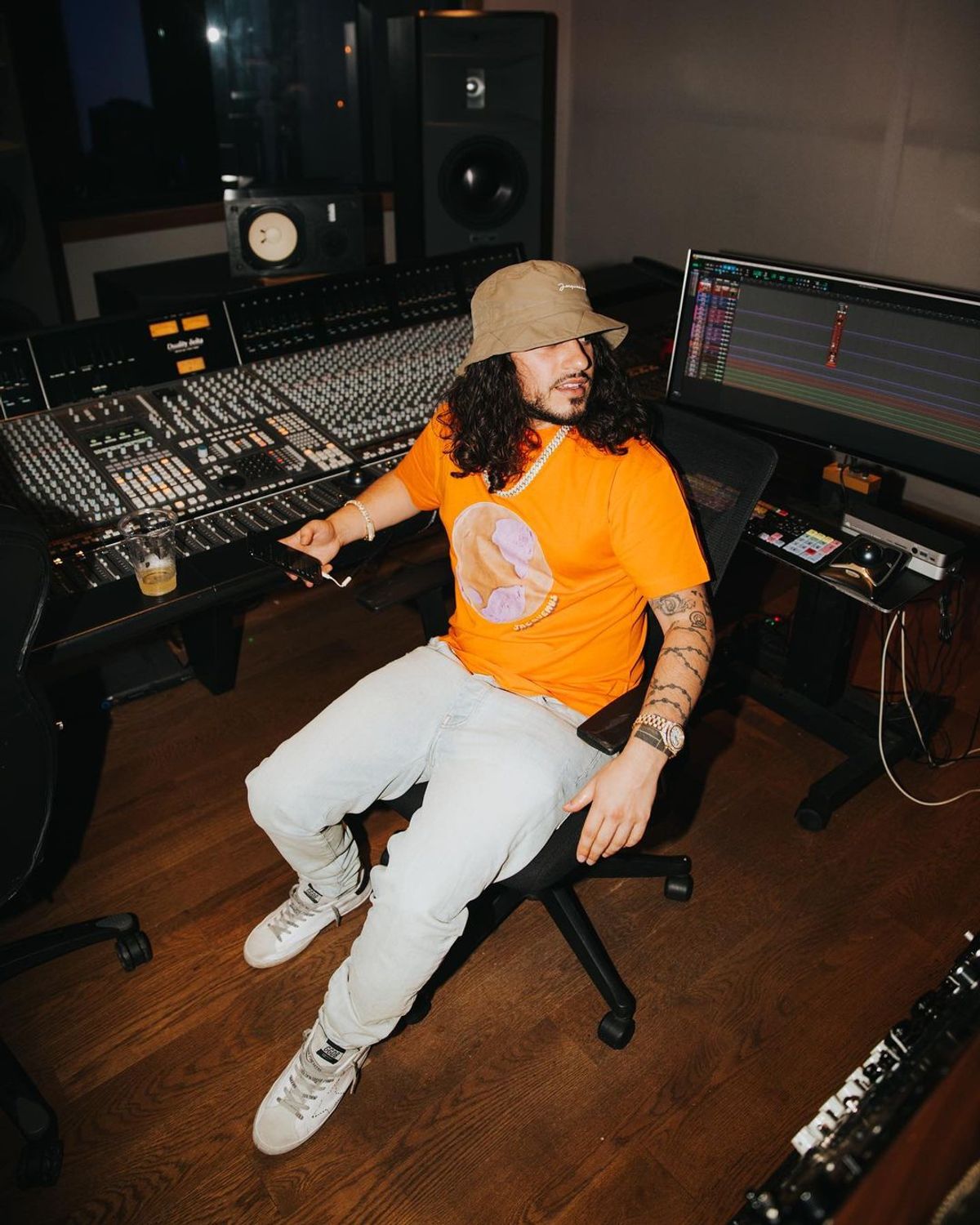 Russ Outfit from August 31, 2021 | WHAT’S ON THE STAR?