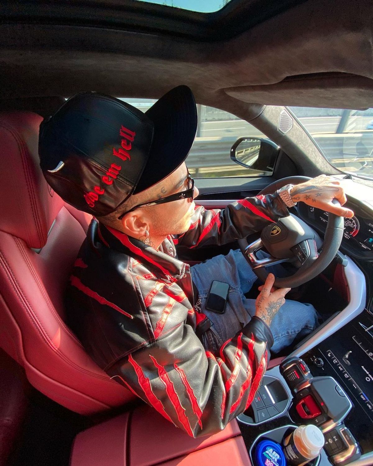 Sfera Ebbasta Outfit from November 20, 2020 | WHAT’S ON THE STAR?