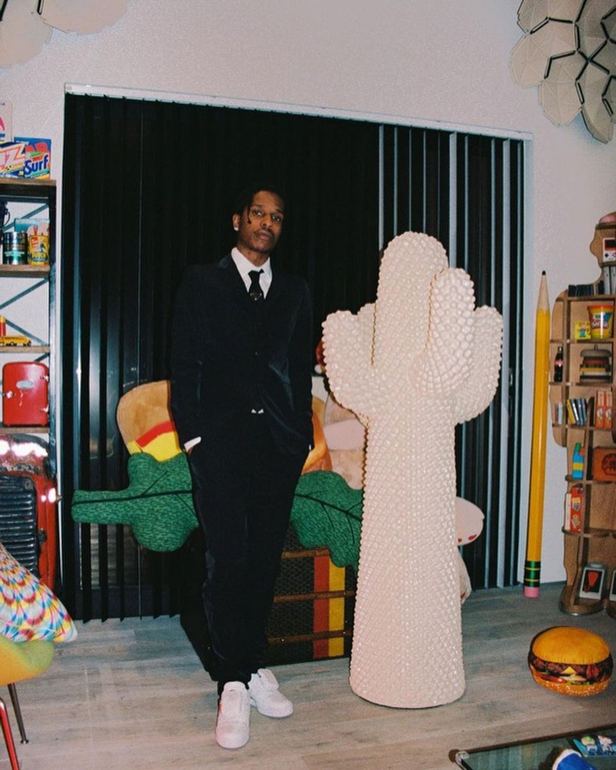 ASAP Rocky Outfit from September 6, 2021 | WHAT’S ON THE STAR?