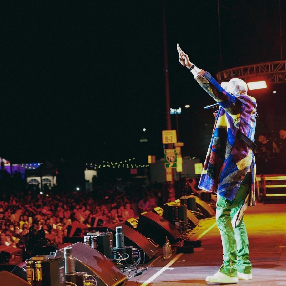 Meek Mill Outfit from September 6, 2021 | WHAT’S ON THE STAR?