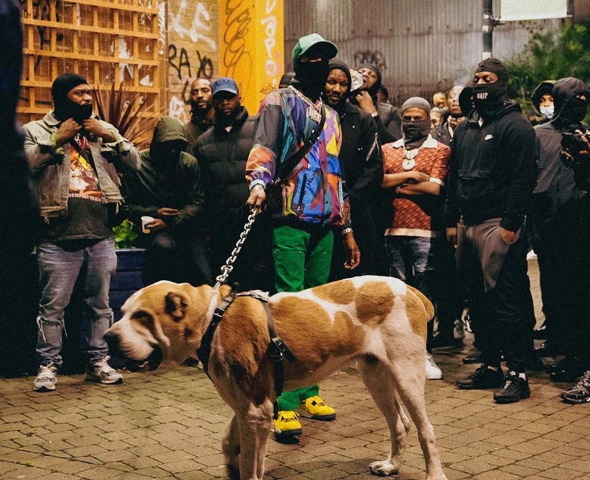 Meek Mill Outfit from September 15, 2021 | WHAT’S ON THE STAR?