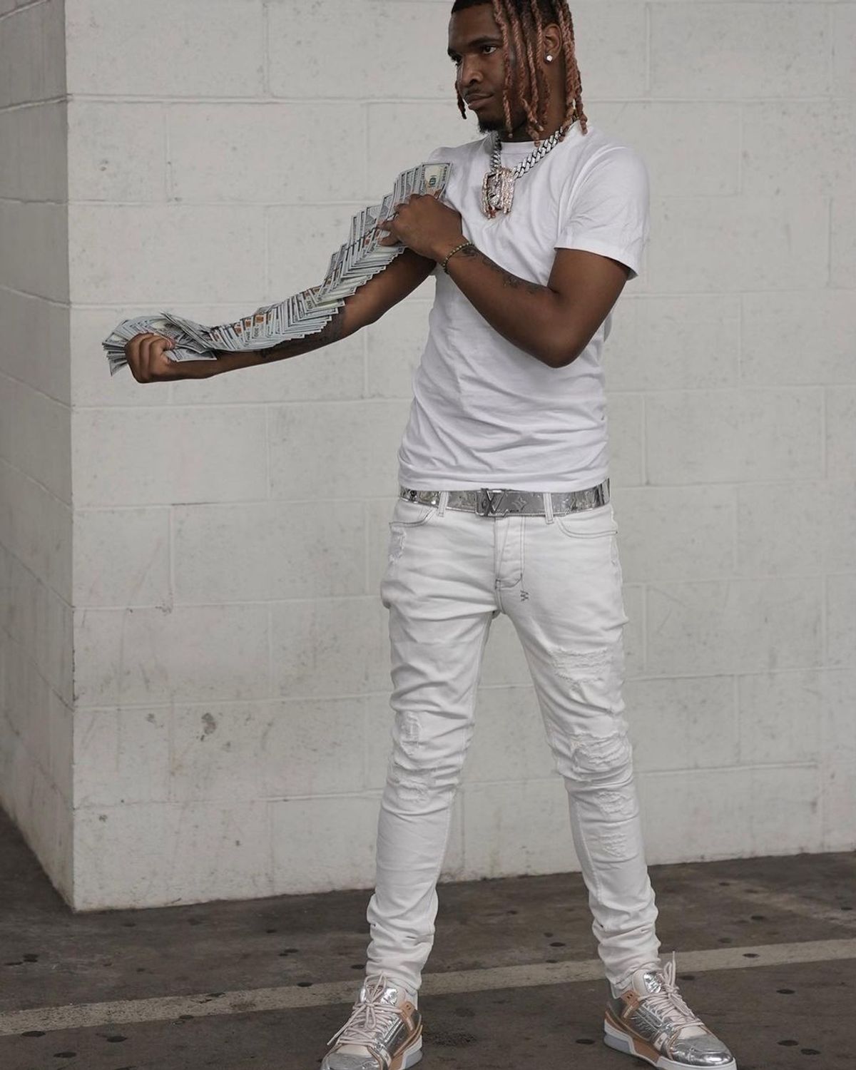 Lil Keed Outfit from September 24, 2021 | WHAT’S ON THE STAR?