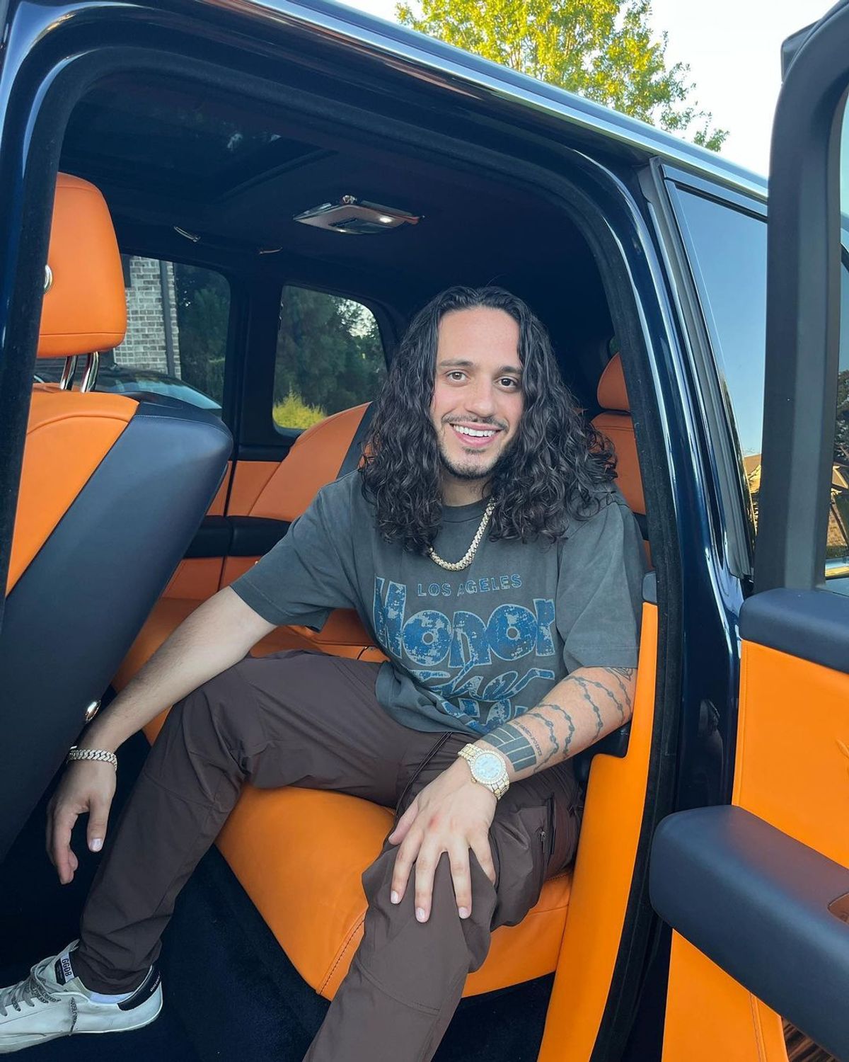 Russ Outfit from September 27, 2021 | WHAT’S ON THE STAR?