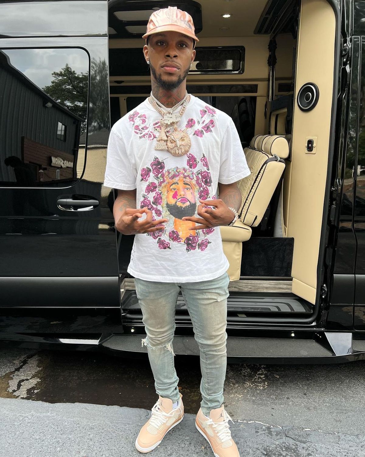 Toosii Outfit from October 2, 2021 | WHAT’S ON THE STAR?