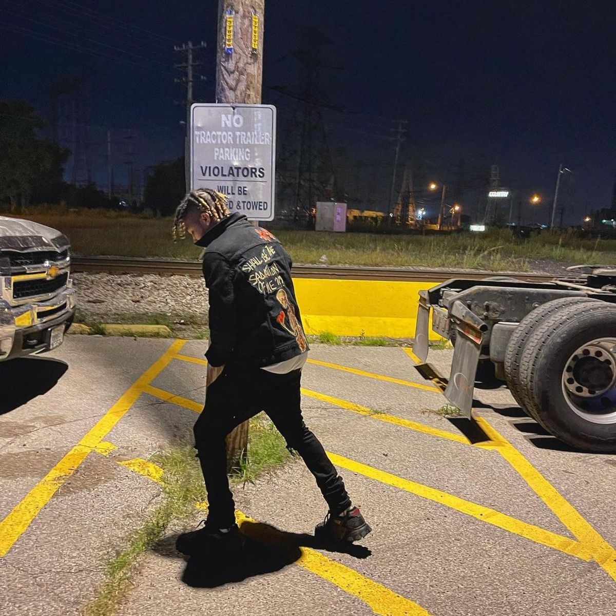 DDG Outfit from October 4, 2021 | WHAT’S ON THE STAR?