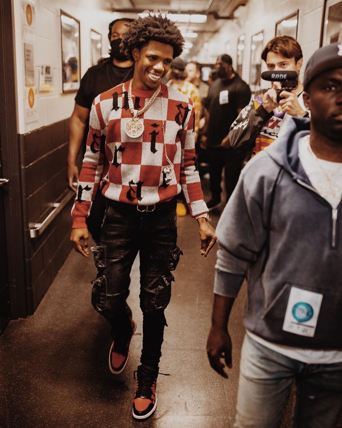 A Boogie Wit Da Hoodie Outfit from October 8, 2021 | WHAT’S ON THE STAR?