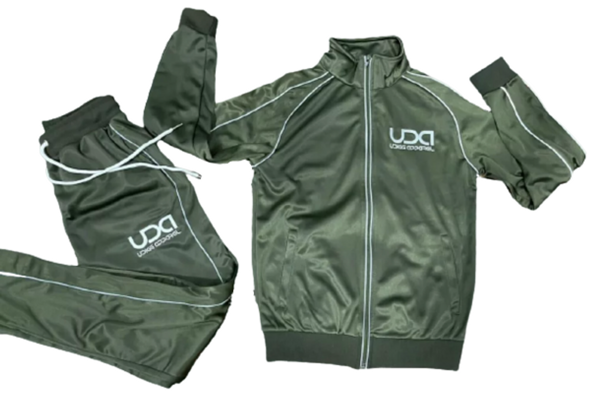 Udigg Apparel “Olive Green” UDA Tracksuits | WHAT’S ON THE STAR?