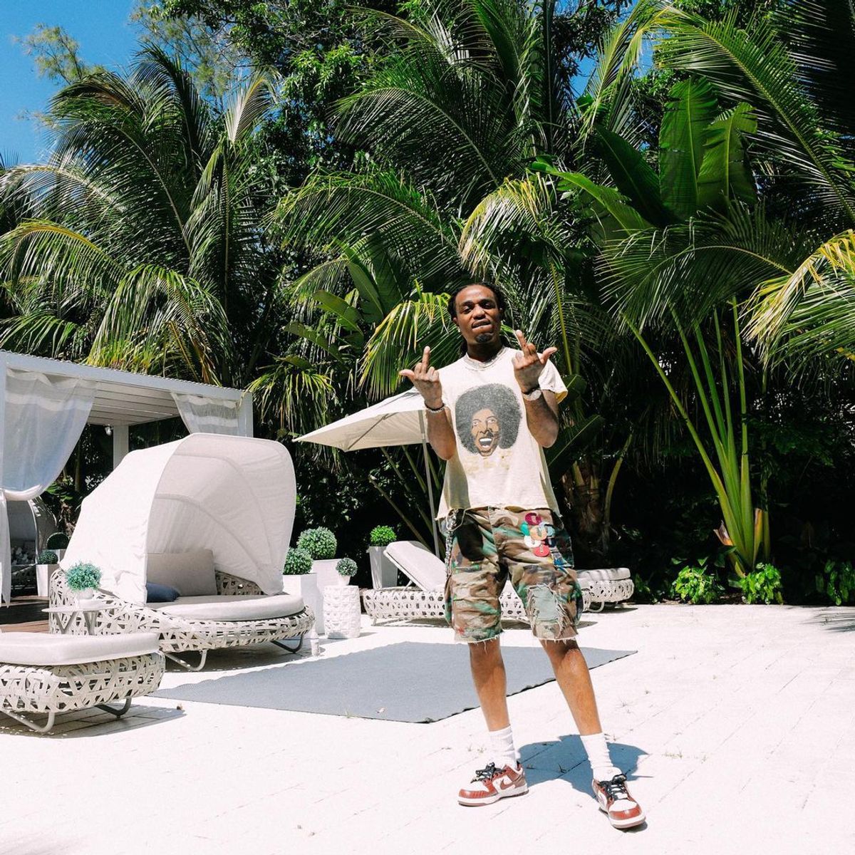 Quavo Outfit from October 17, 2021 | WHAT’S ON THE STAR?