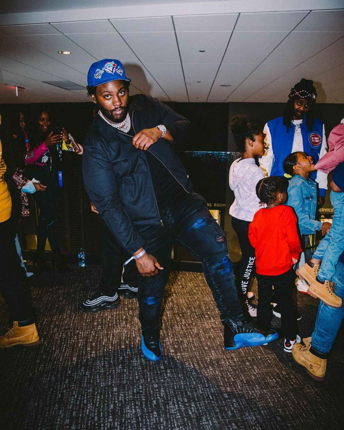 Peezy Outfit from October 21, 2021 | WHAT’S ON THE STAR?