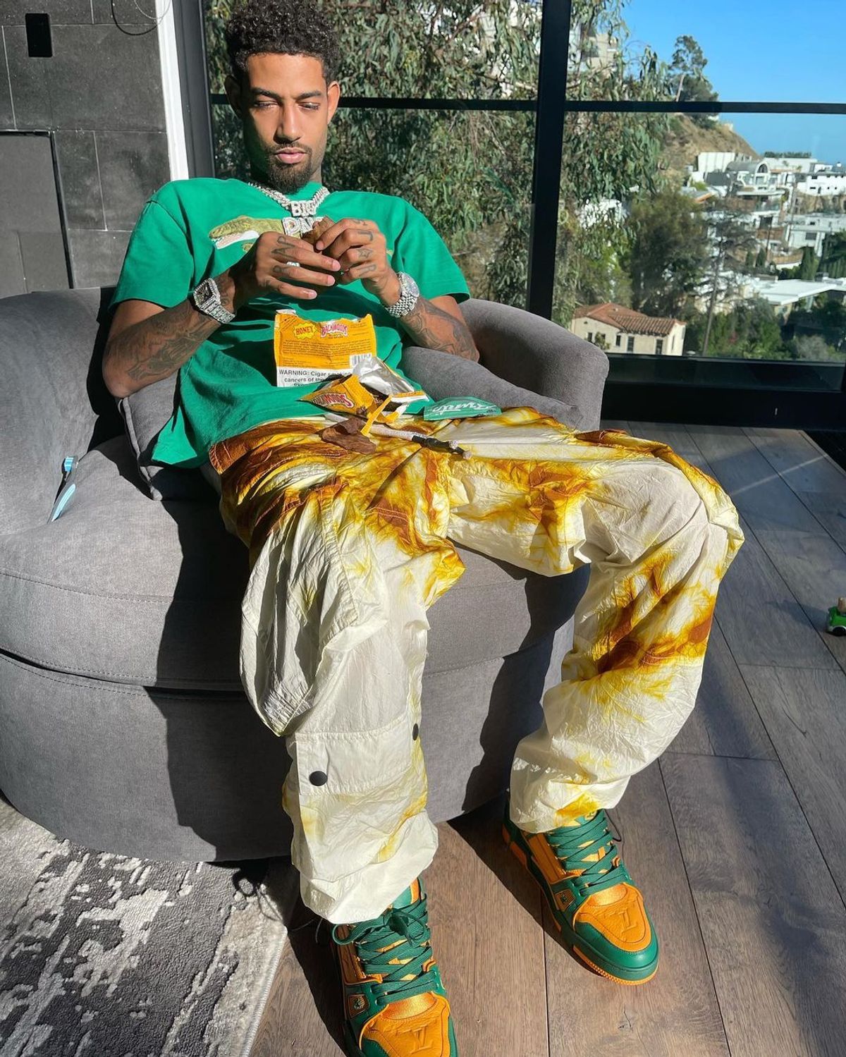 PnB Rock Outfit from October 22, 2021 | WHAT’S ON THE STAR?