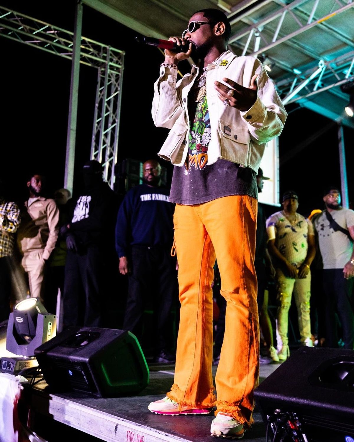 Fabolous Outfit from October 26, 2021 | WHAT’S ON THE STAR?