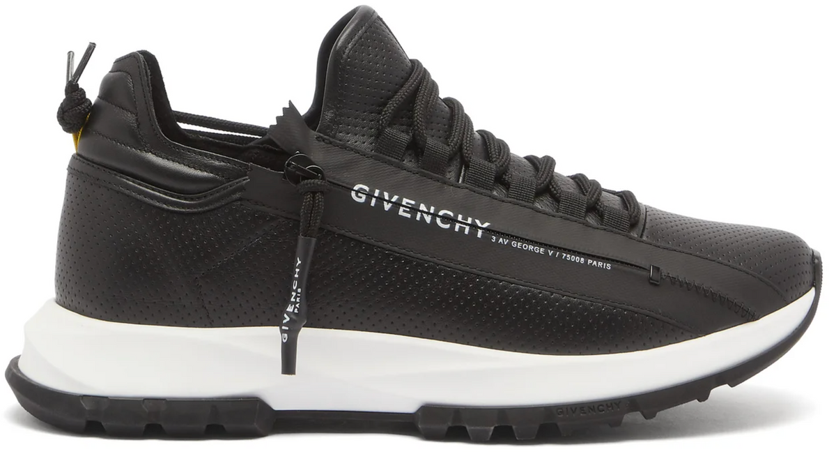 Givenchy Spectre Runner Leather Zip Black Sneakers | WHAT’S ON THE STAR?