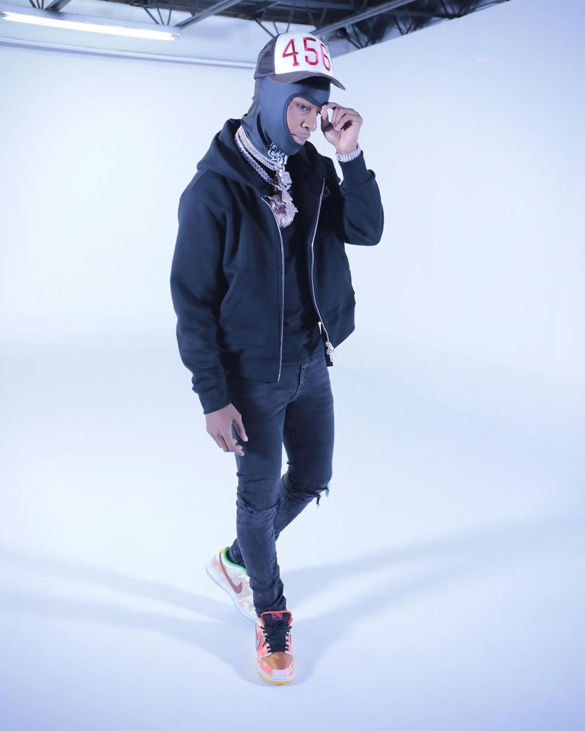 Toosii Outfit from November 4, 2021 | WHAT’S ON THE STAR?