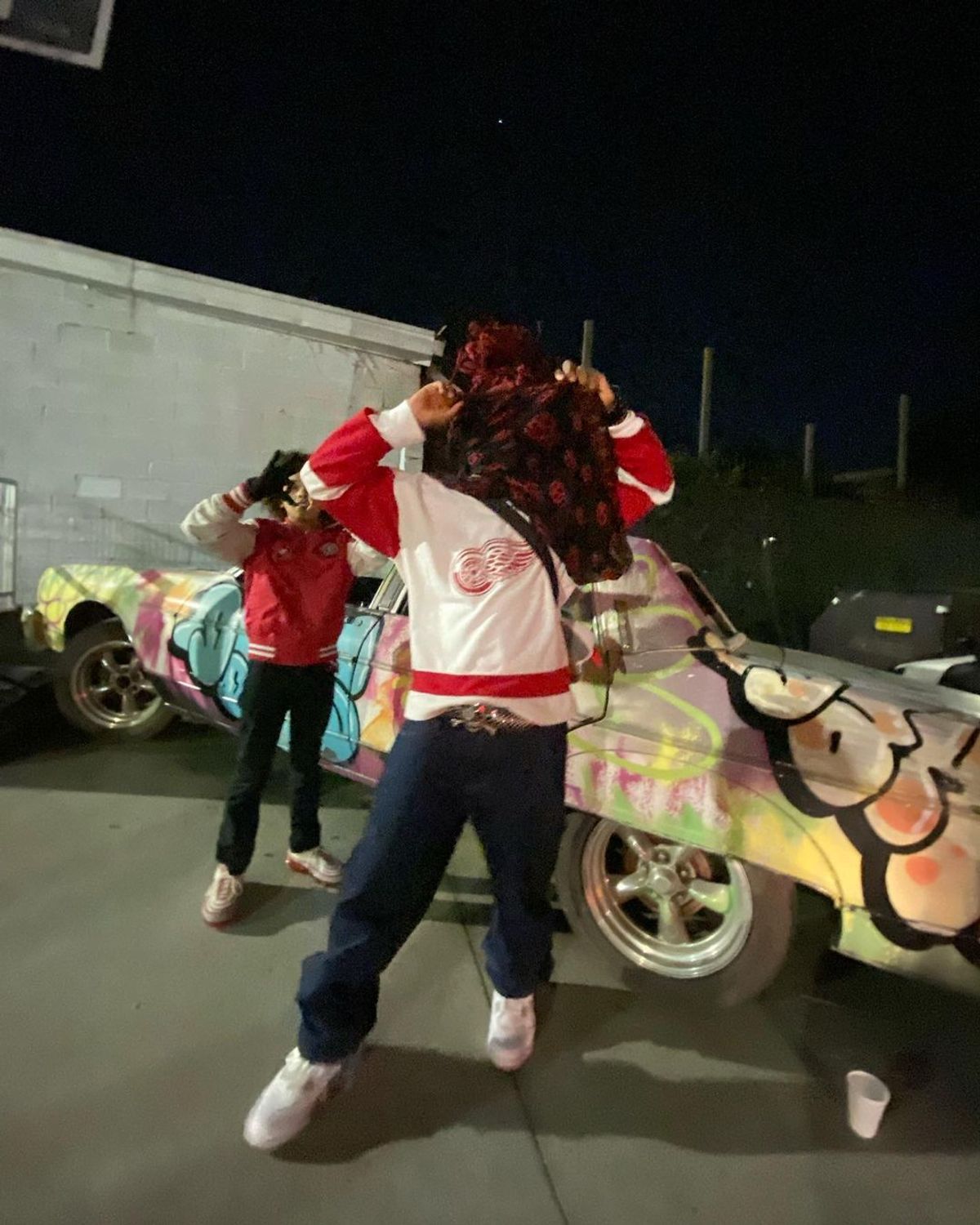 Tana Outfit from October 23, 2021 | WHAT’S ON THE STAR?