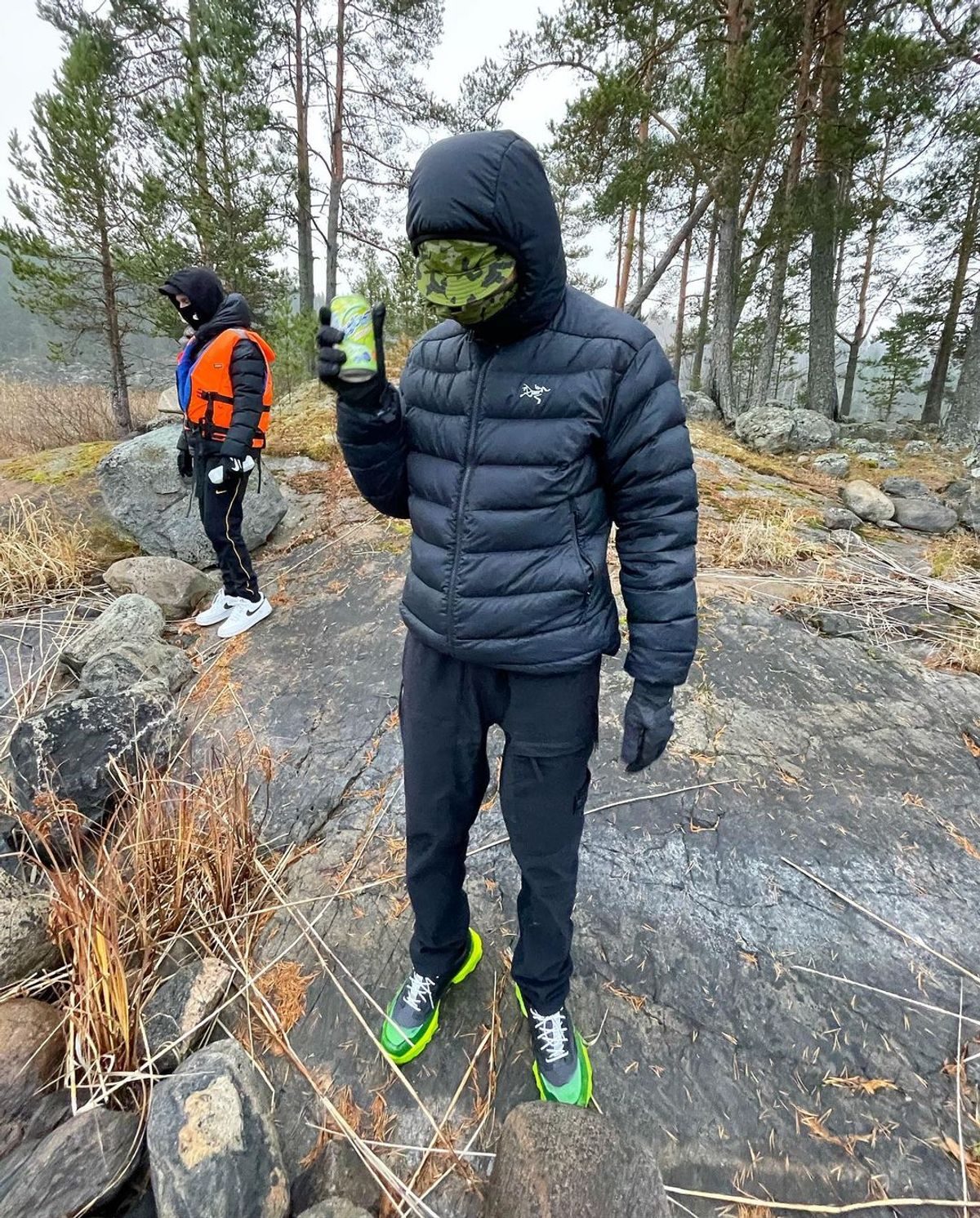 Obladaet Outfit from November 5, 2021 | WHAT’S ON THE STAR?