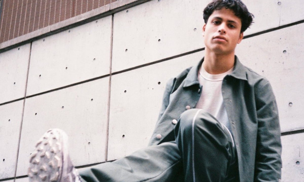 Mimata: Clothing, Shoes & Accessories | WHAT’S ON THE STAR?