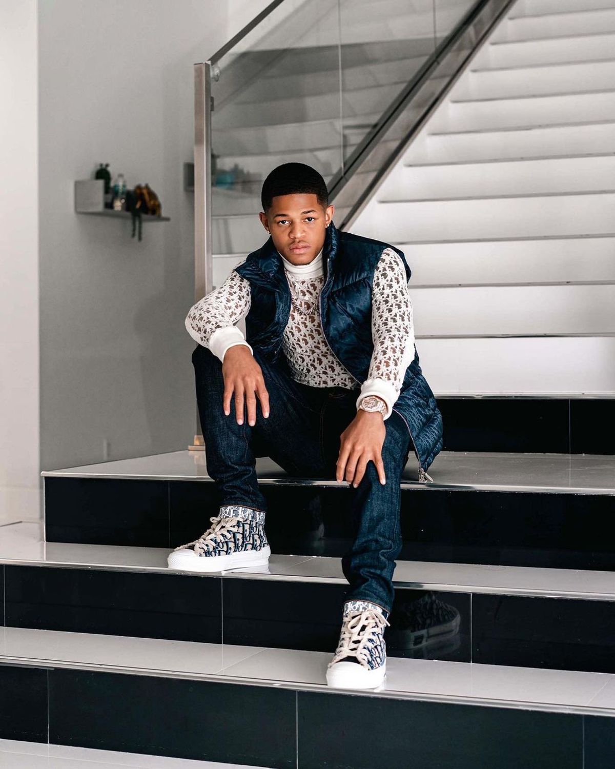 YK Osiris Outfit from November 14, 2021 | WHAT’S ON THE STAR?