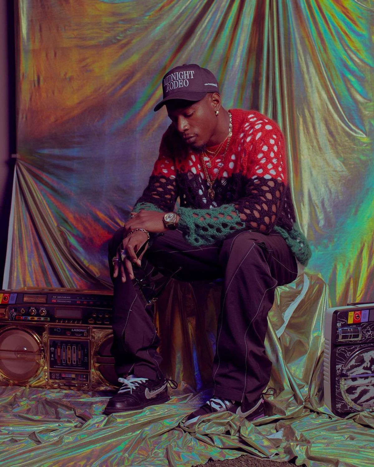 Joey Badass Outfit from November 15, 2021 | WHAT’S ON THE STAR?