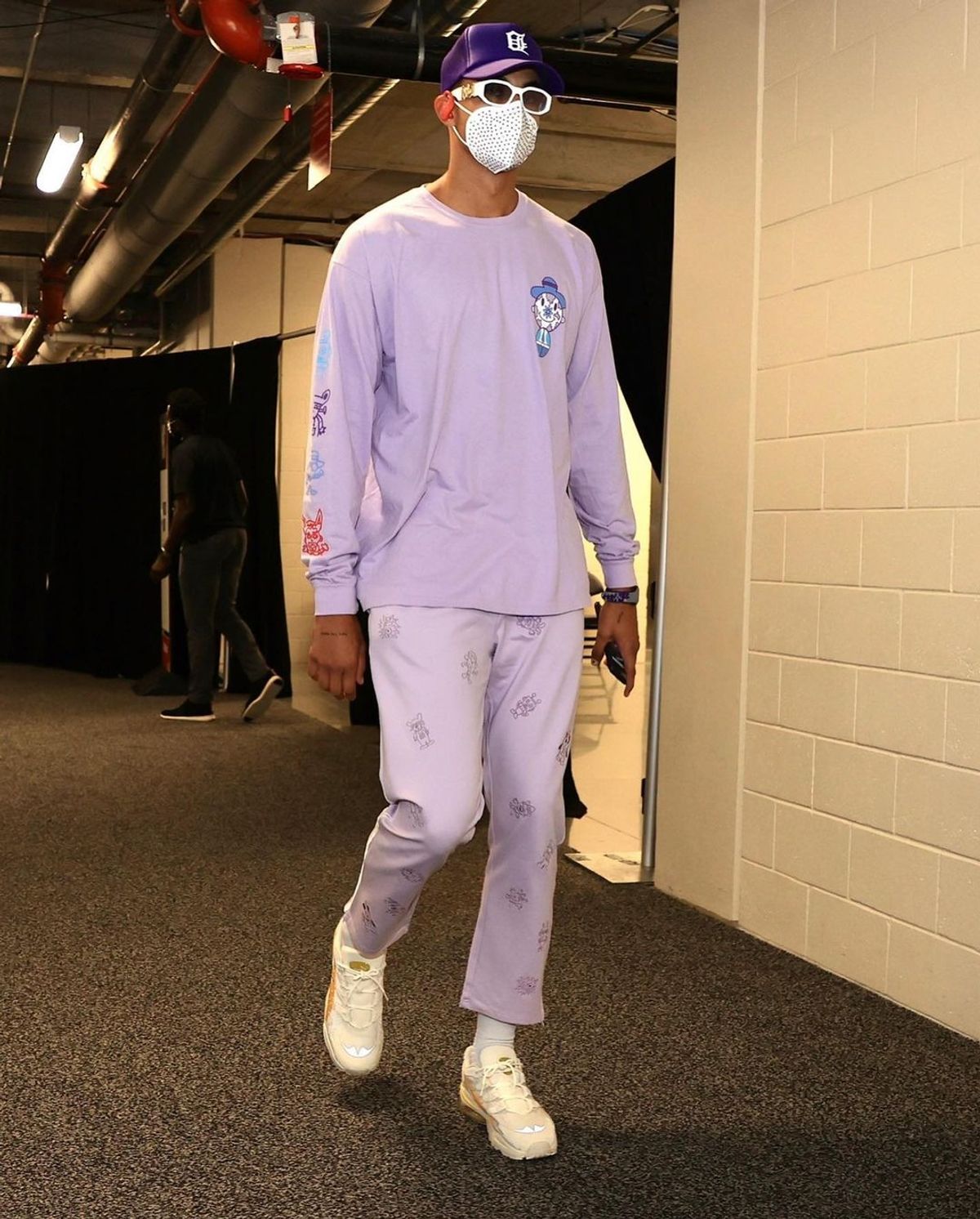 Kyle Kuzma Outfit from September 12, 2021 | WHAT’S ON THE STAR?