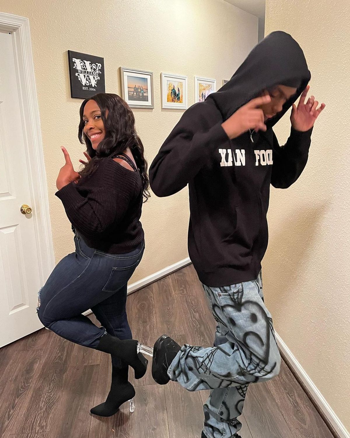 Yvngxchris Outfit from November 14, 2021 | WHAT’S ON THE STAR?