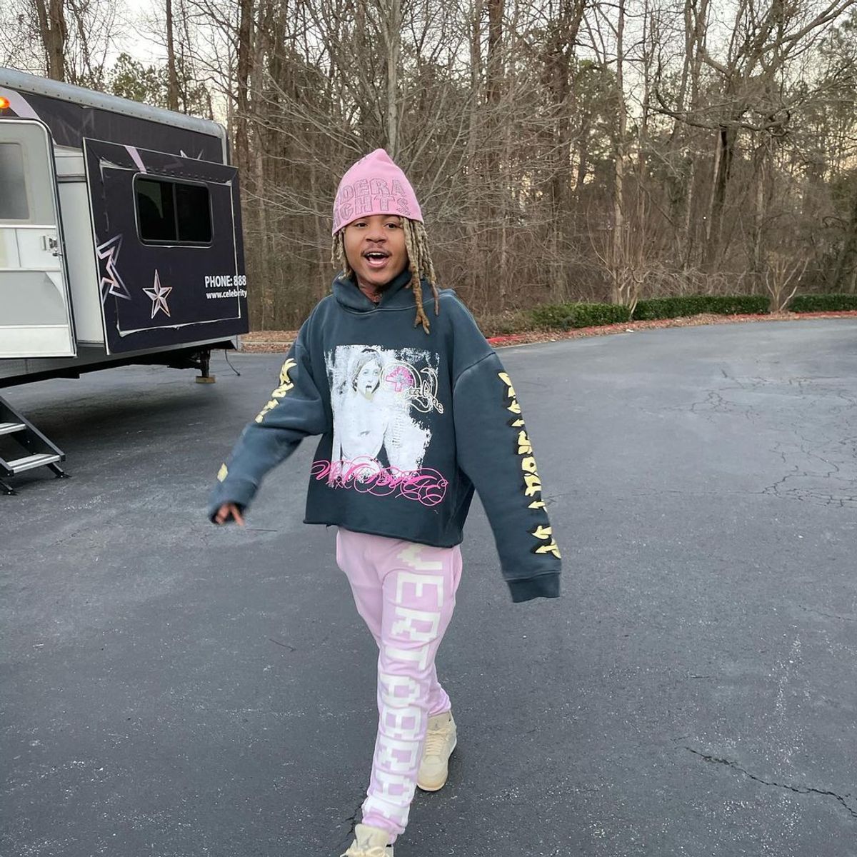 Taurus Outfit from January 31, 2021 | WHAT’S ON THE STAR?