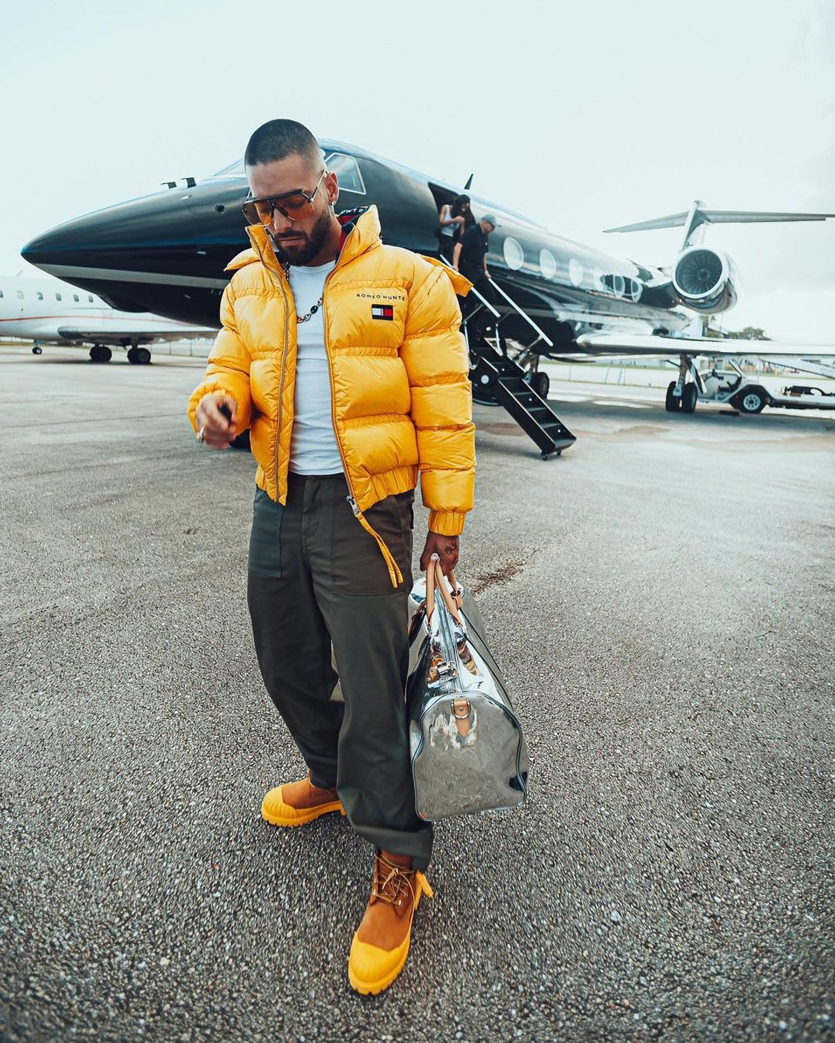 Maluma Outfit from November 21, 2021 | WHAT’S ON THE STAR?