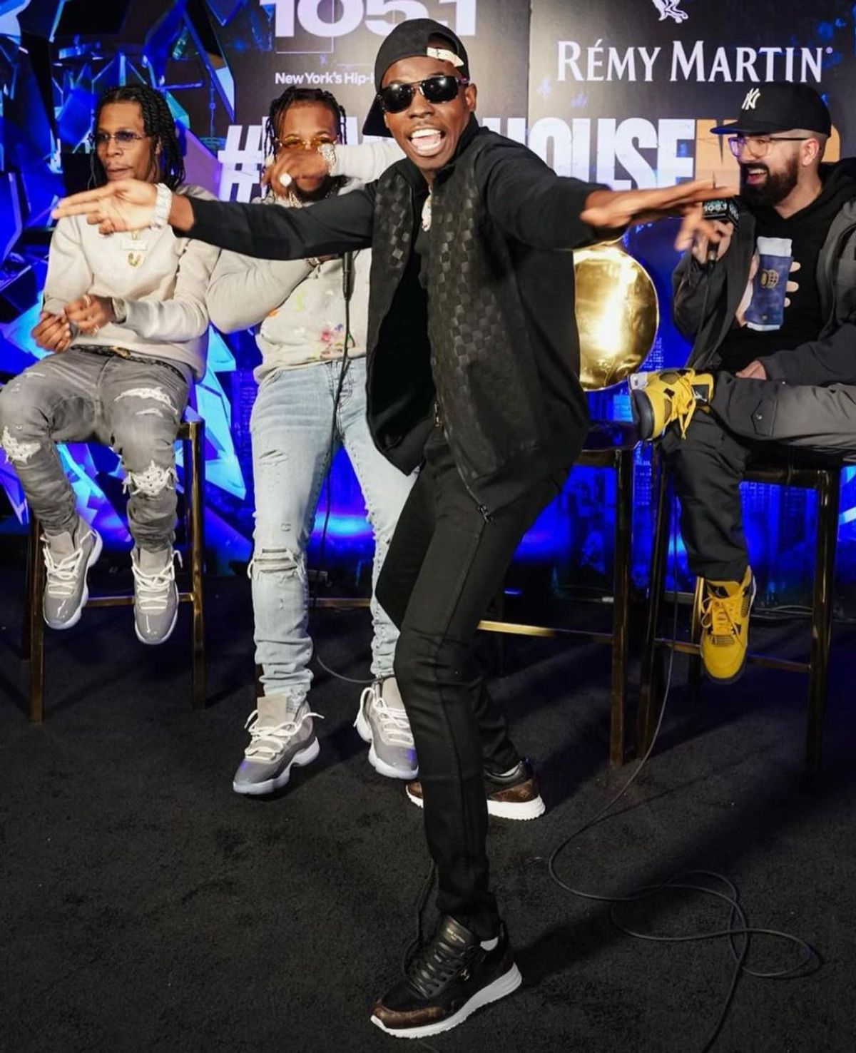 Bobby Shmurda Outfit from November 22, 2021 | WHAT’S ON THE STAR?