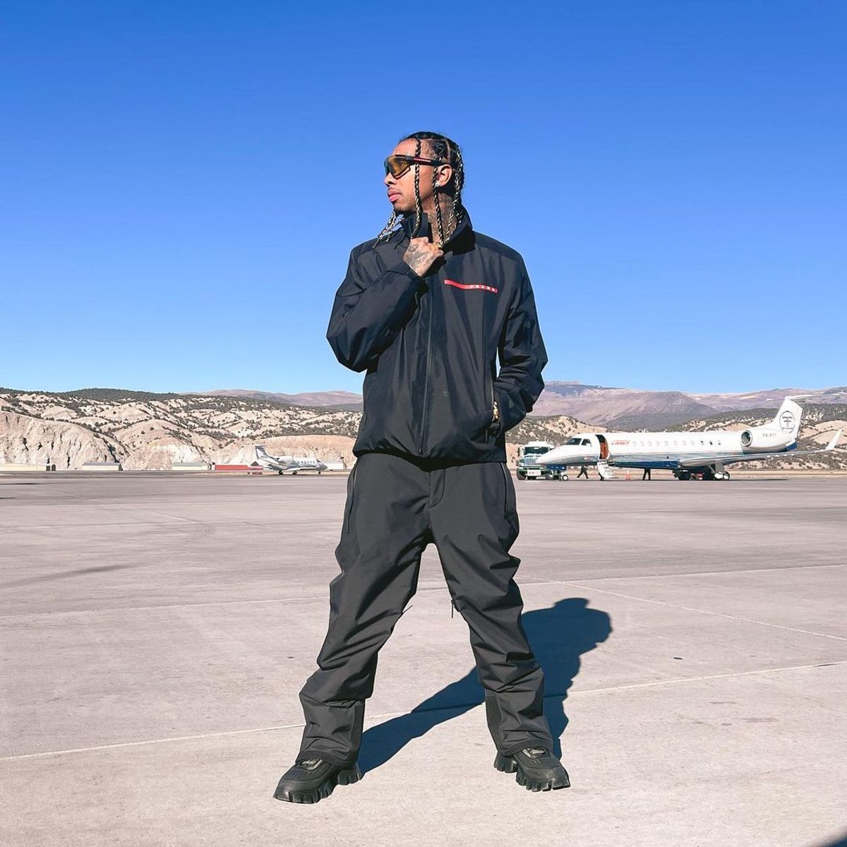 Tyga Outfit from November 23, 2021 | WHAT’S ON THE STAR?