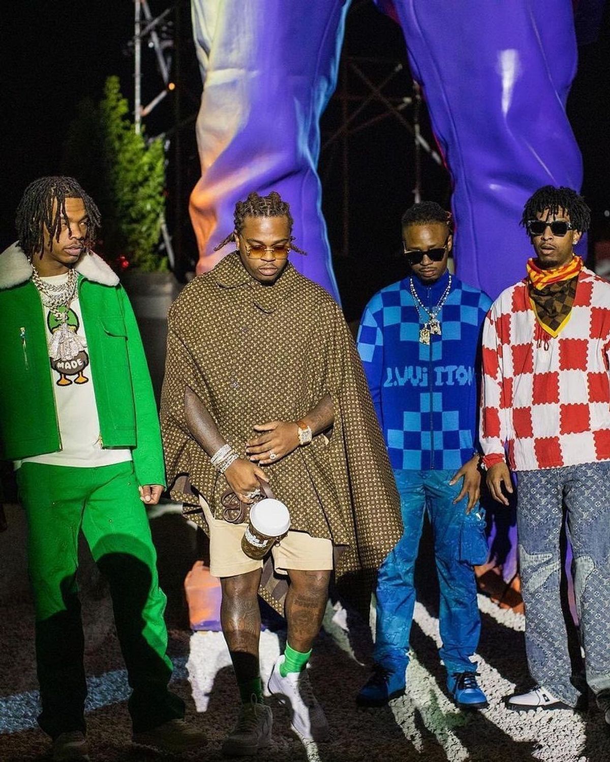 Metro Boomin Outfit from December 1, 2021 | WHAT’S ON THE STAR?