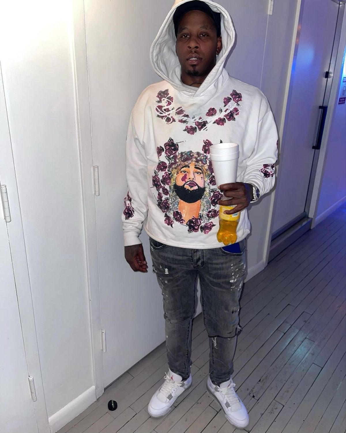 Lil Duke Outfit from December 4, 2021 | WHAT’S ON THE STAR?