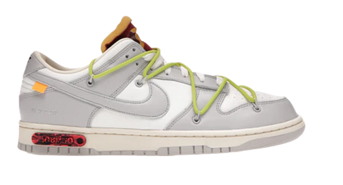 Nike Dunk Low Lot 8 Sneakers | WHAT’S ON THE STAR?