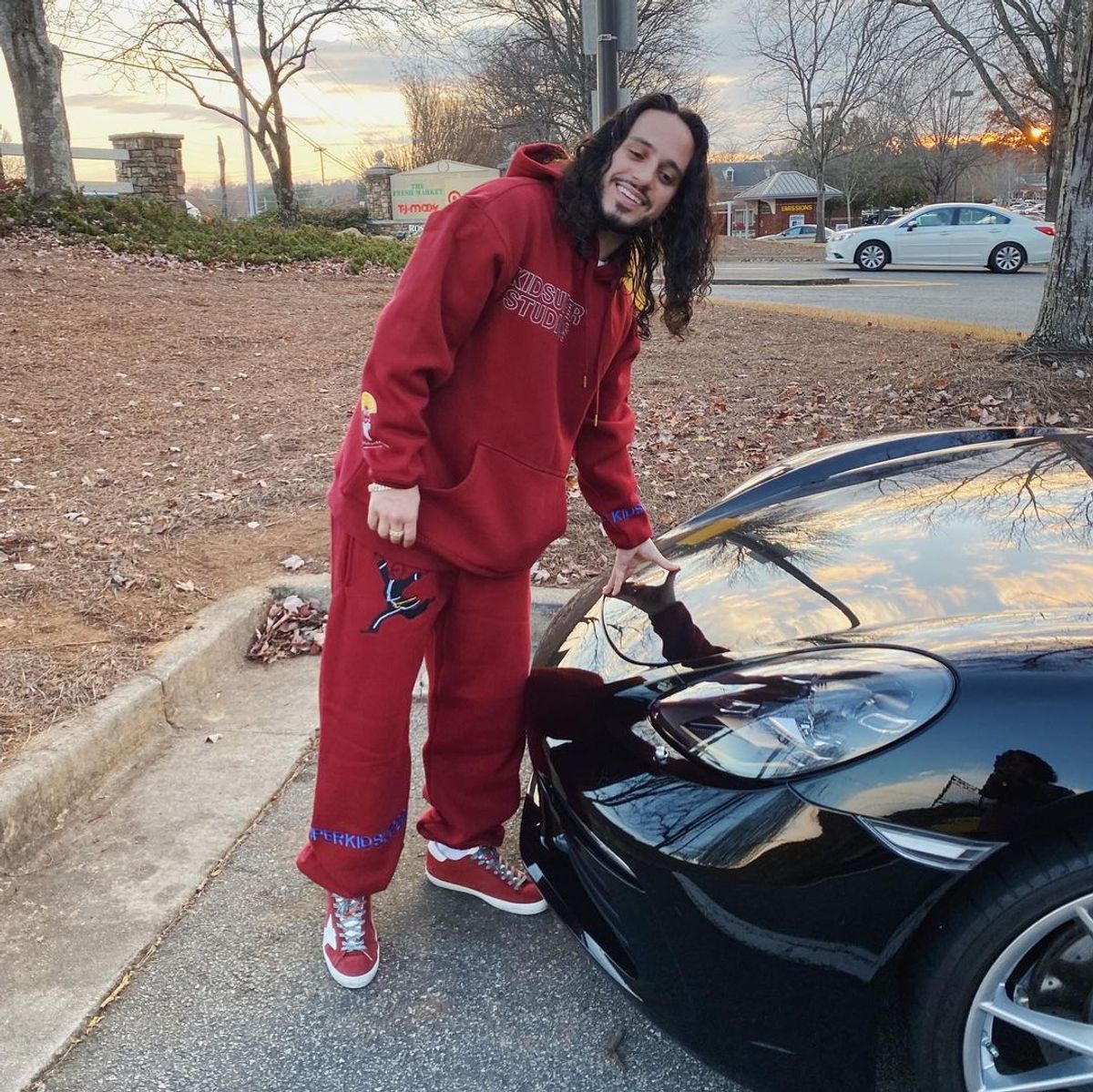 Russ Outfit from December 5, 2021 | WHAT’S ON THE STAR?