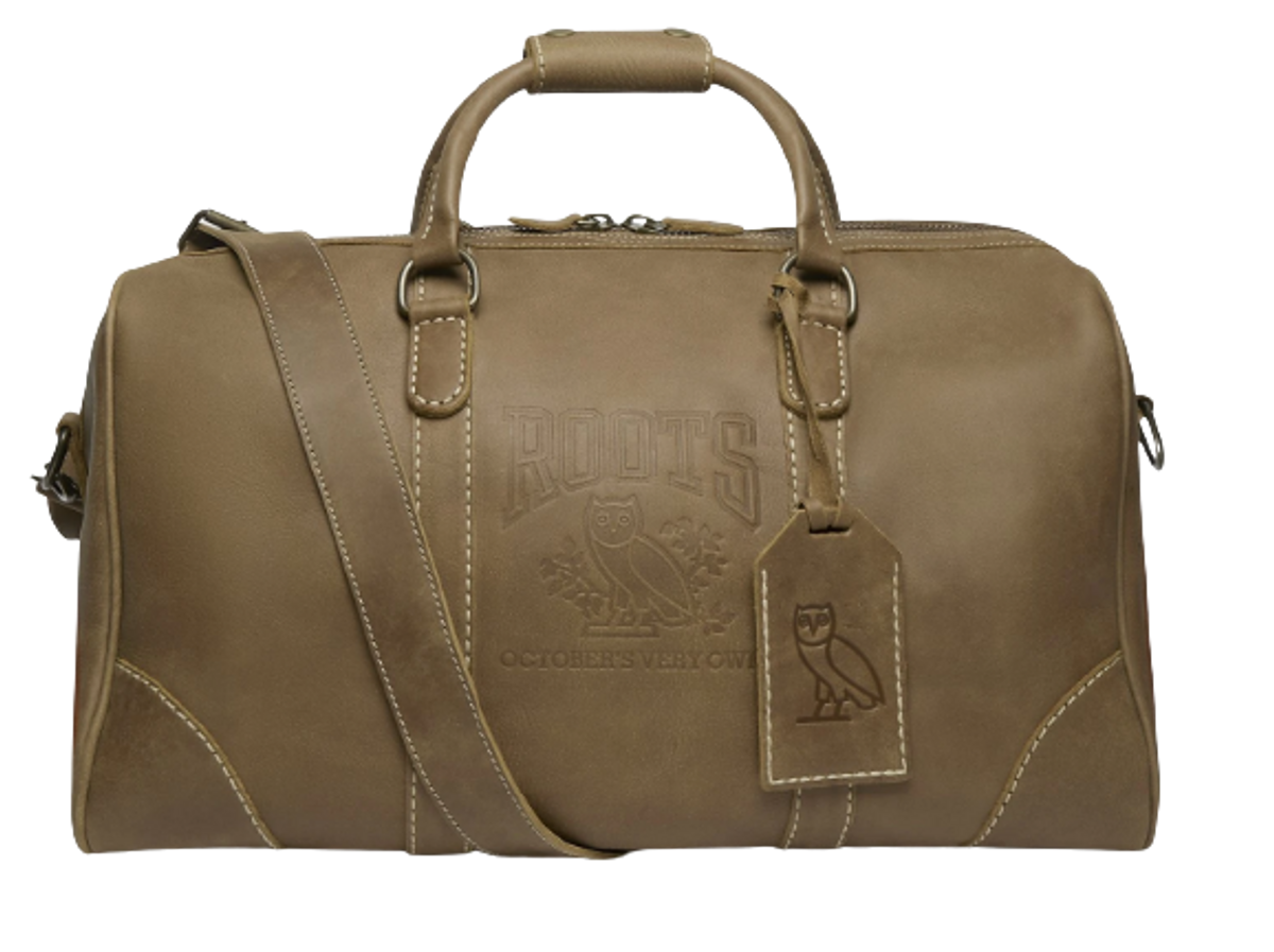 OVO × Roots Large Banff Bag | WHAT’S ON THE STAR?