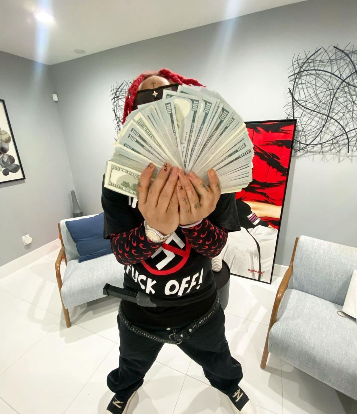 Trippie Redd Outfit from December 9, 2021 | WHAT’S ON THE STAR?