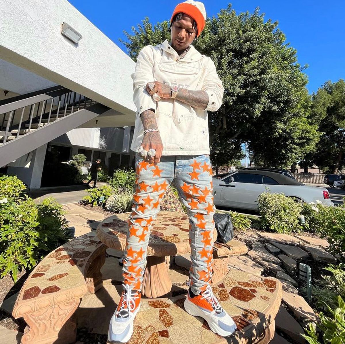 Moneybagg Yo Outfit from December 12, 2021 | WHAT’S ON THE STAR?