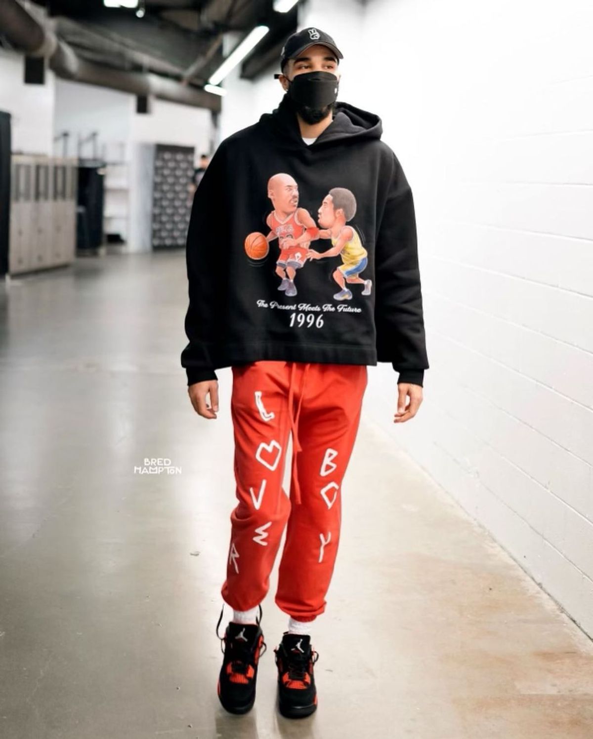 Jayson Tatum Outfit from December 15, 2021 | WHAT’S ON THE STAR?