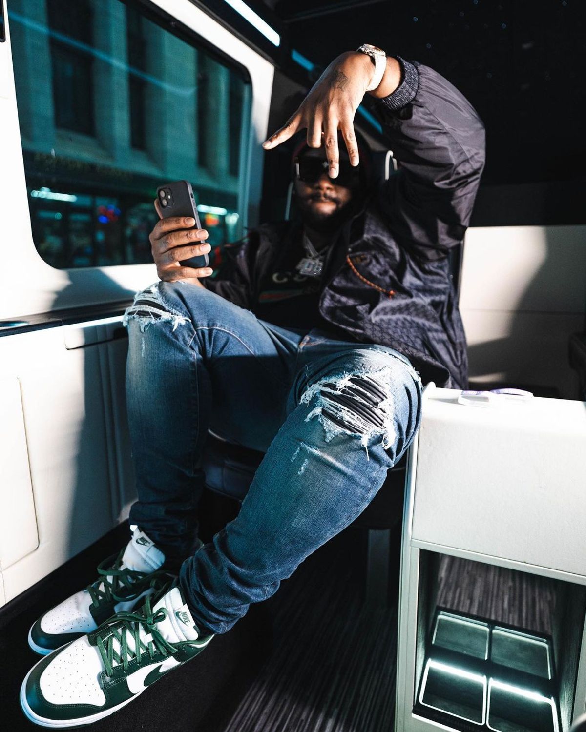 Peezy Outfit from December 16, 2021 | WHAT’S ON THE STAR?