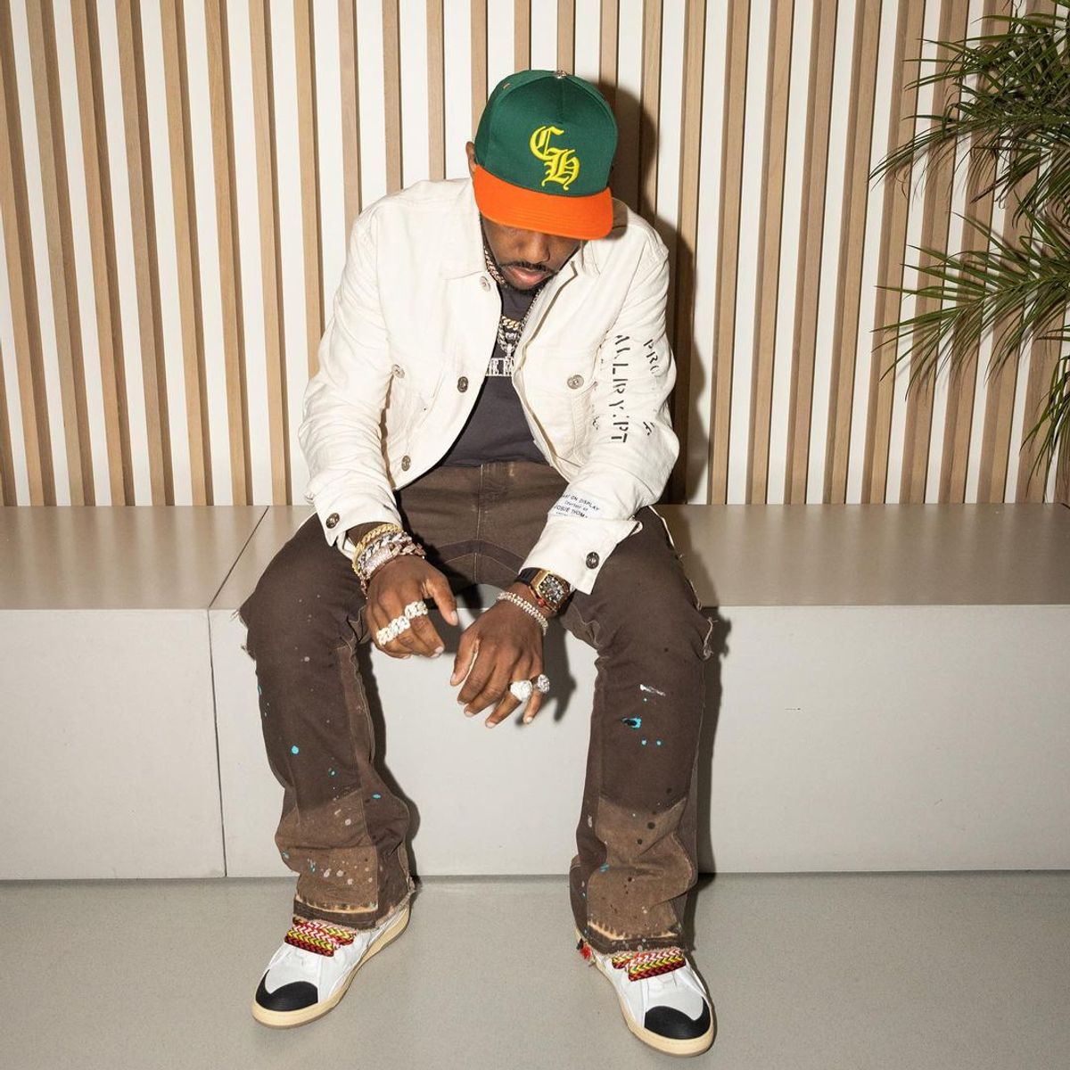 Fabolous Outfit from December 16, 2021 | WHAT’S ON THE STAR?