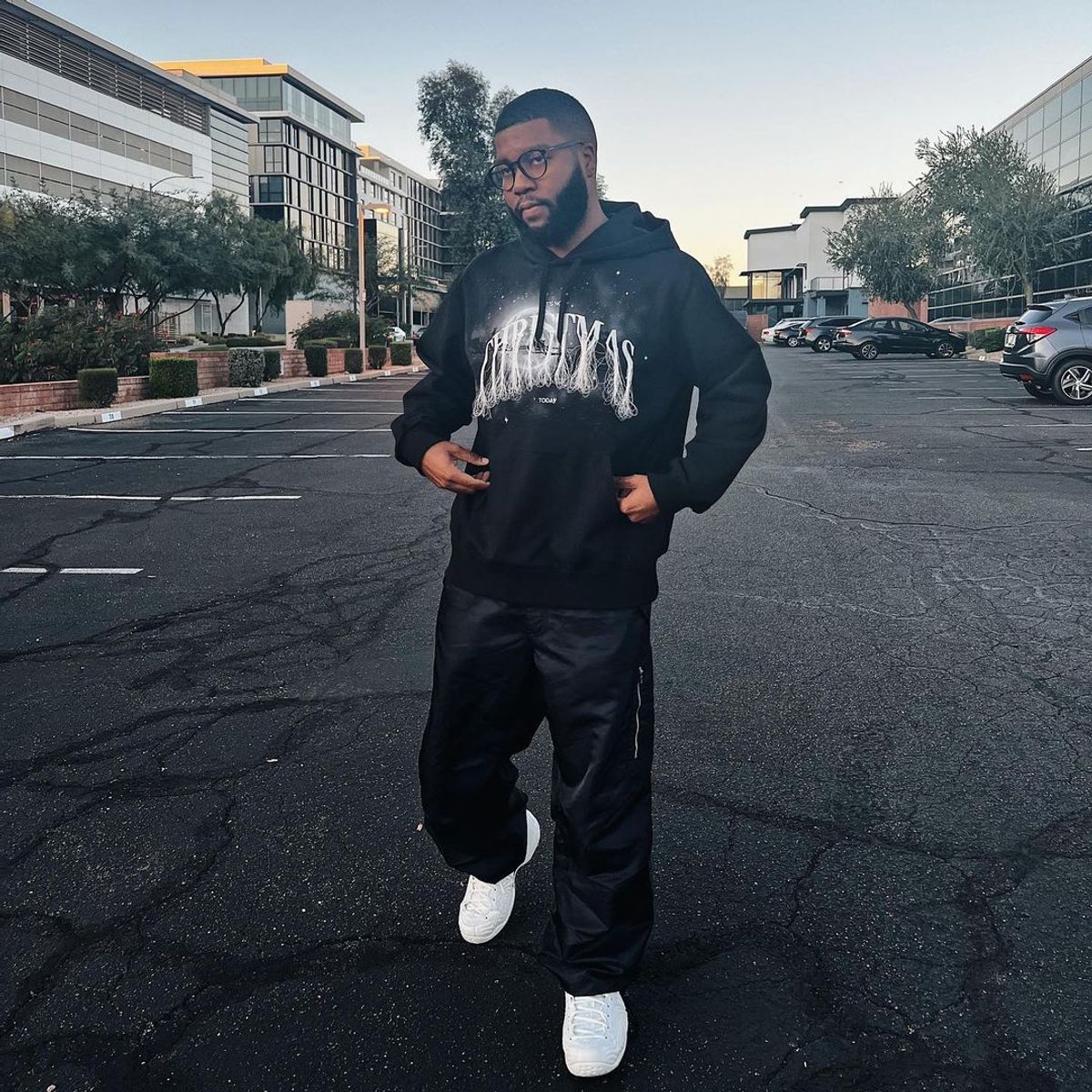 Khalid Outfit from December 18, 2021 | WHAT’S ON THE STAR?