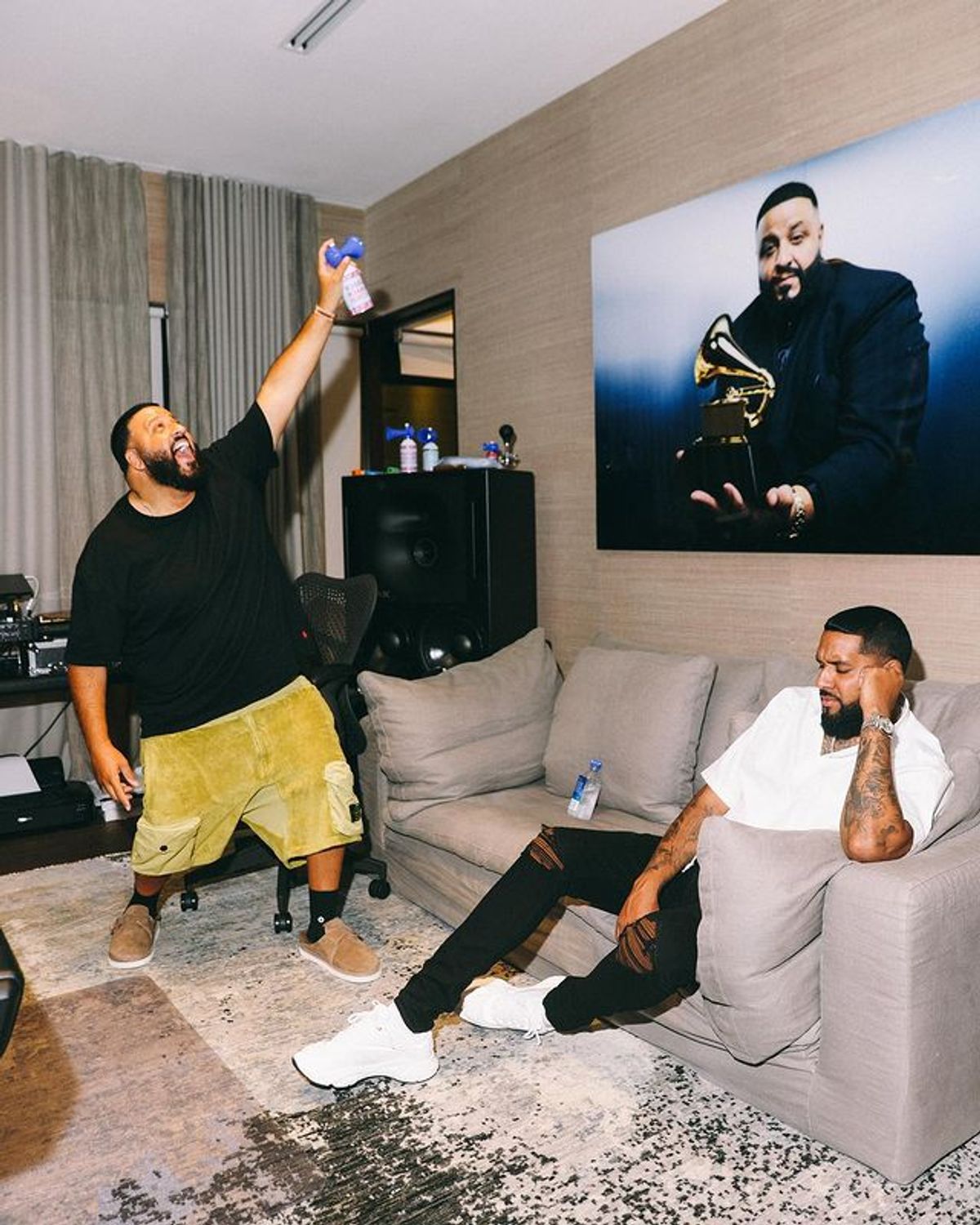 DJ Khaled Outfit from December 29, 2021 | WHAT’S ON THE STAR?